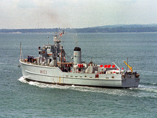 Royal Navy Ton Class Minesweepers Photo Prints | Hampshire Prints
