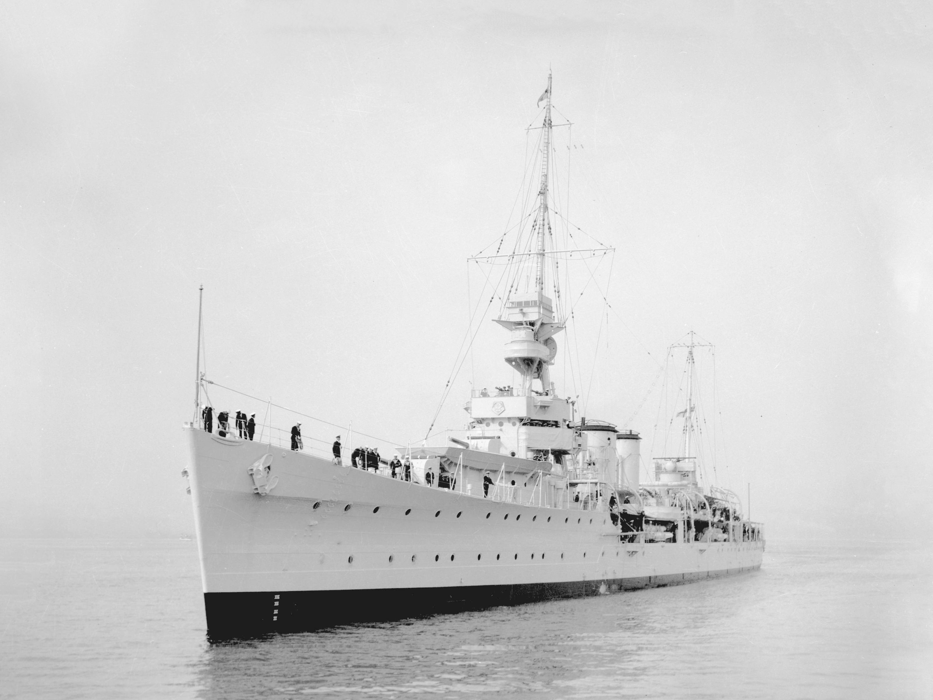HMS Despatch (D30) - Port Bow View - Royal Navy Danae Class Cruiser ...