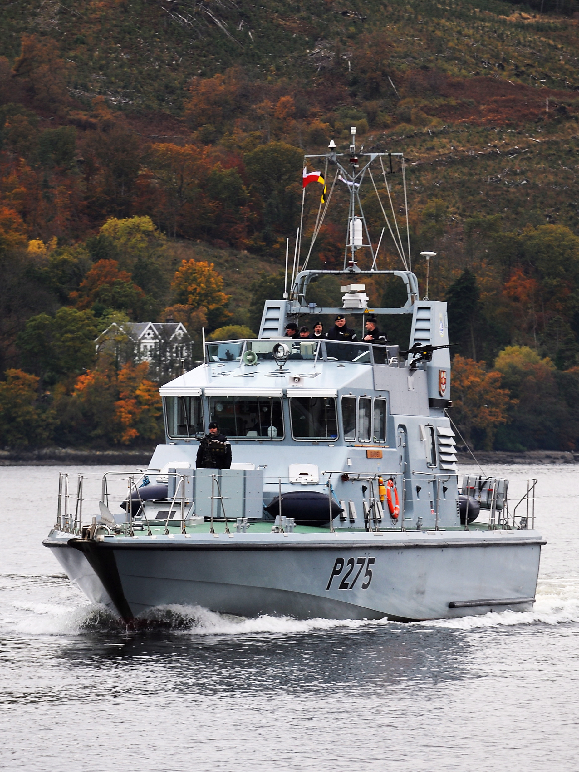 HMS Raider (P275) - At Sea 2012 - Royal Navy Archer Class P2000 Patrol ...