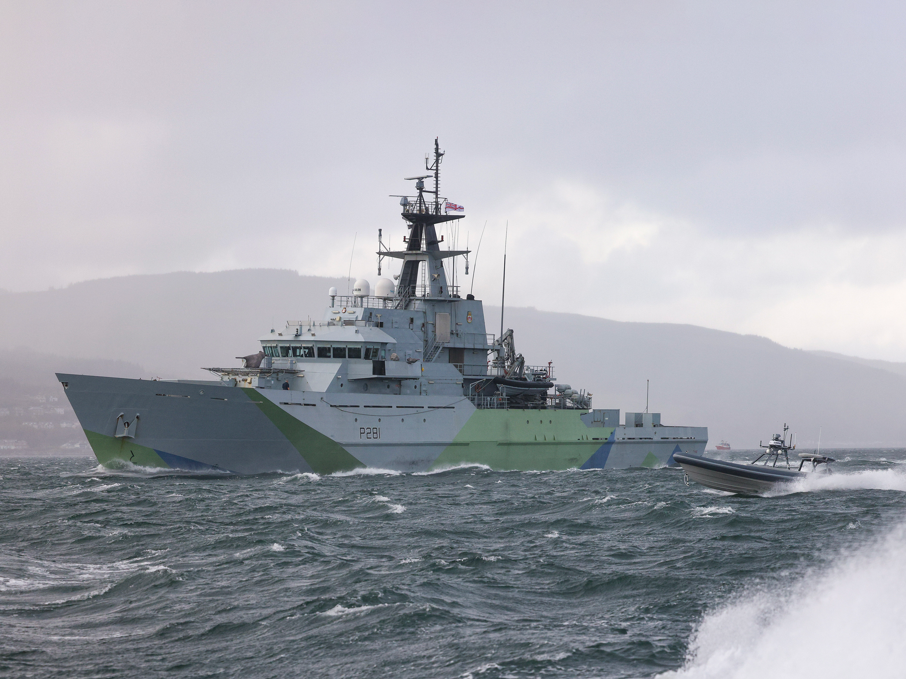 HMS Tyne (P281) - With USV Oct 2025 - Royal Navy River Class Patrol ...