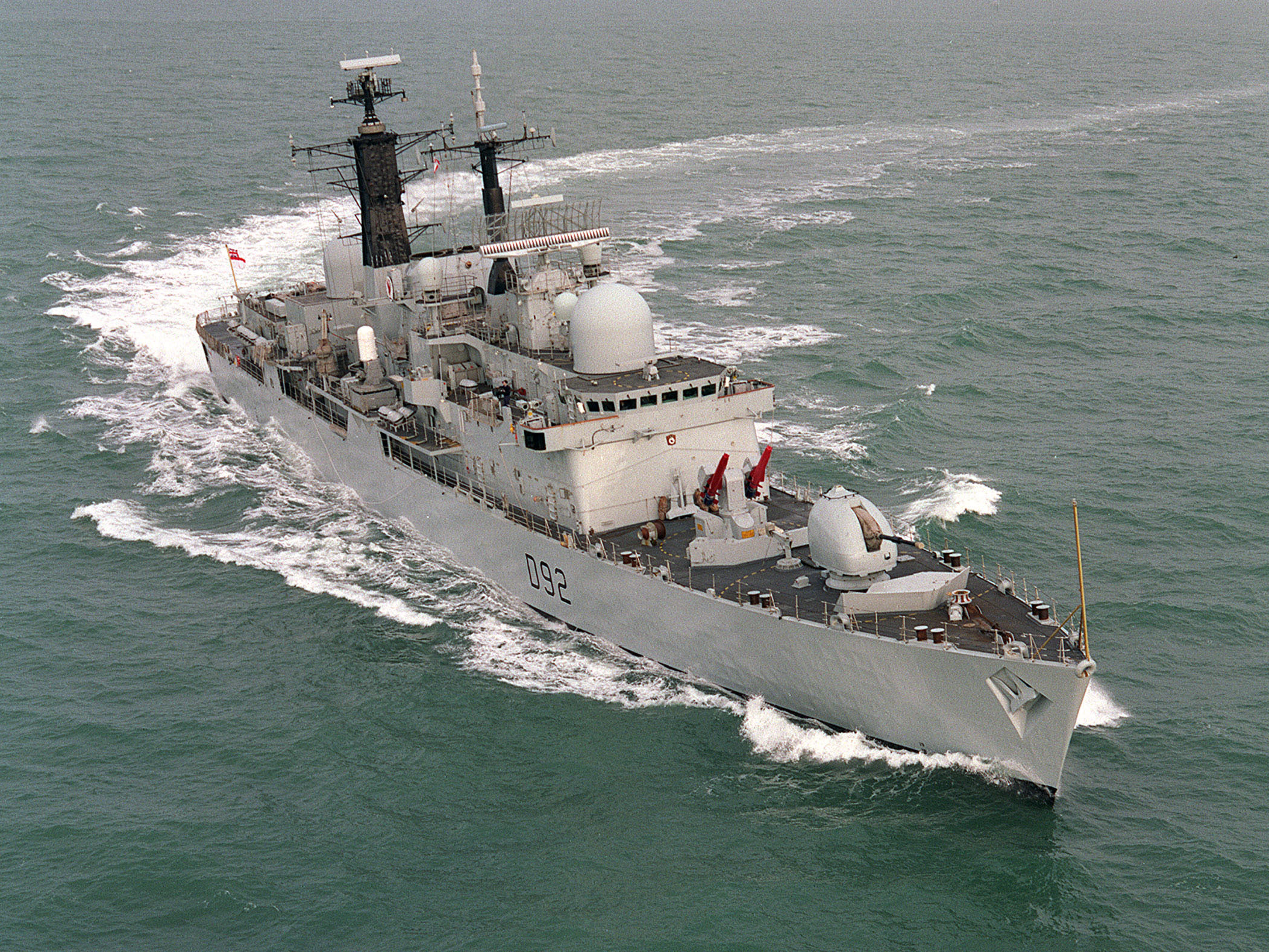 HMS Liverpool (D92) - At Sea 2001 - Royal Navy Type 42 Destroyer Photo ...