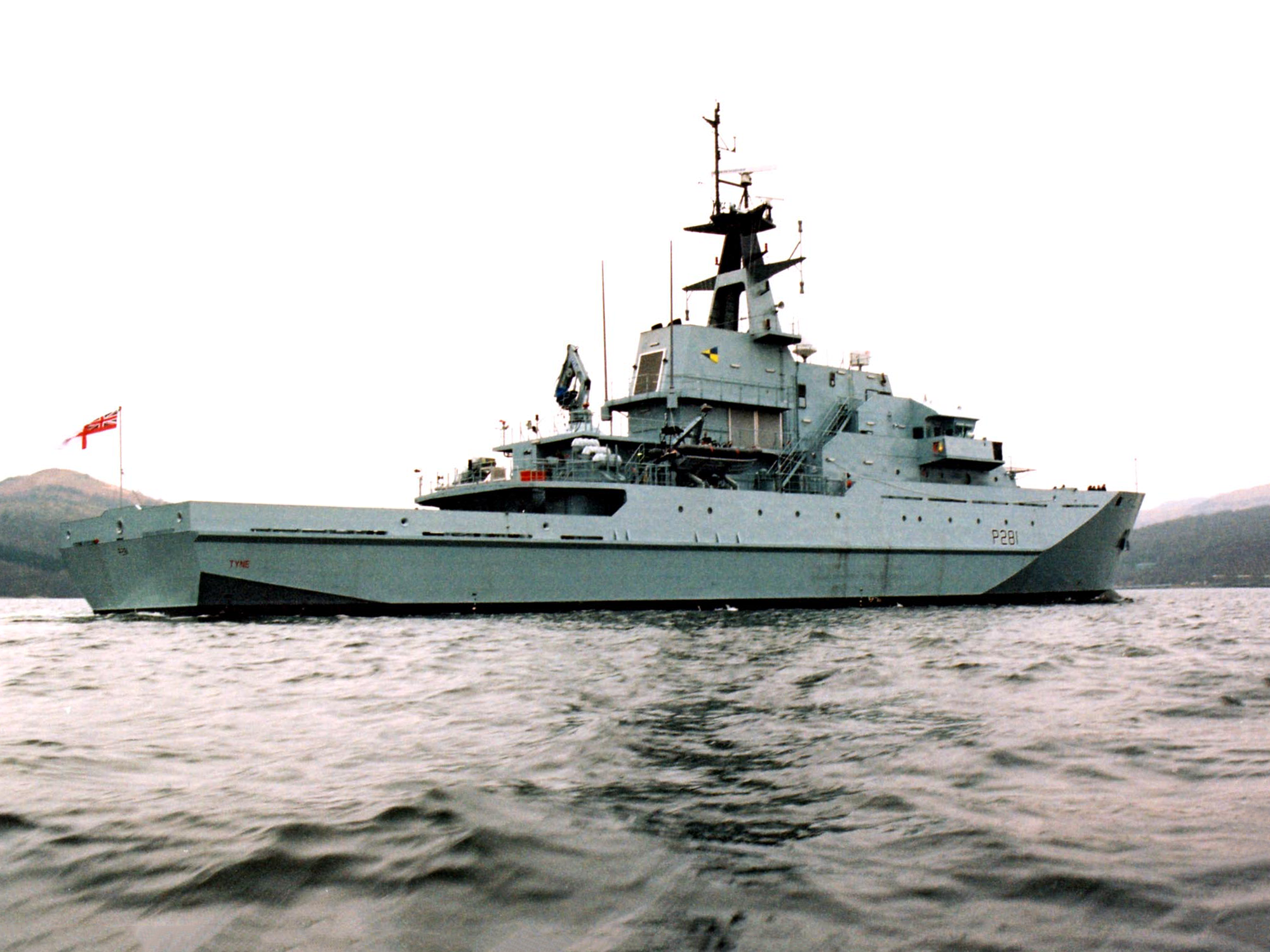 HMS Tyne (P281) - On the Clyde 2003 - Royal Navy River Class Patrol ...