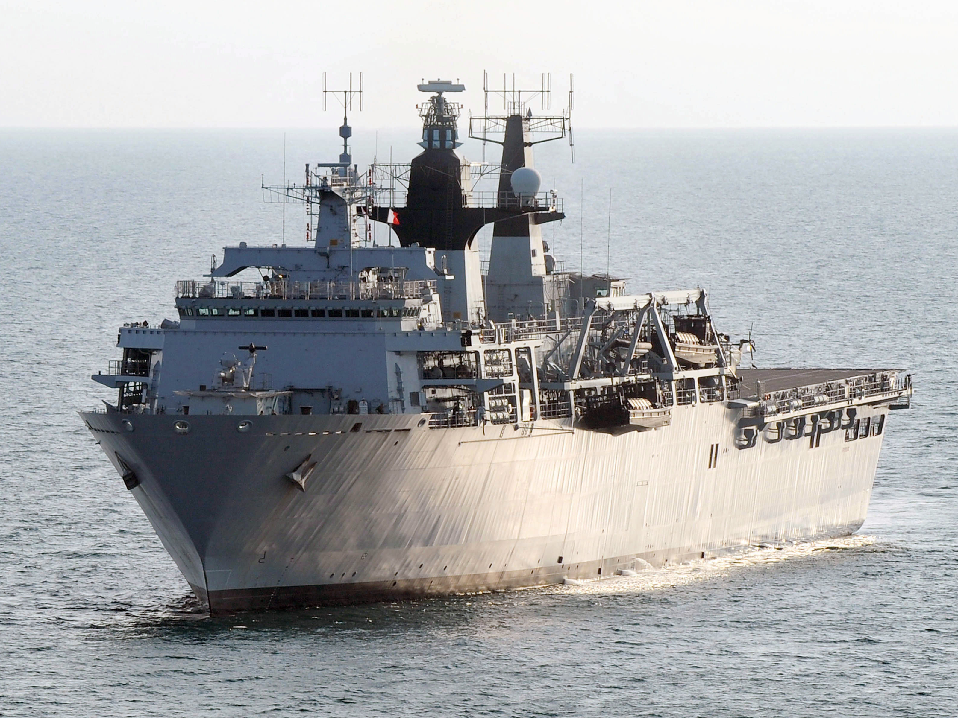 HMS Bulwark (L15) Photo Print - At Sea 2007 - Royal Navy Albion Class ...