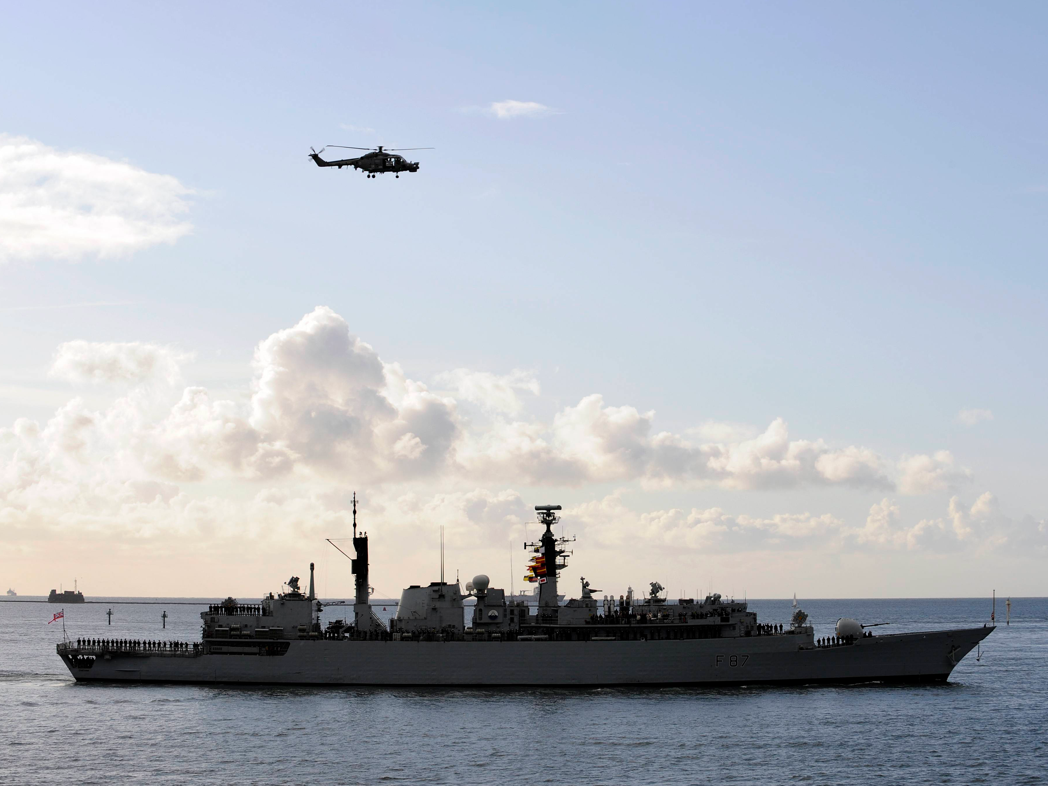 HMS Chatham (F87) Royal Navy Type 22 Frigate Devonport Return 2008 Pho ...