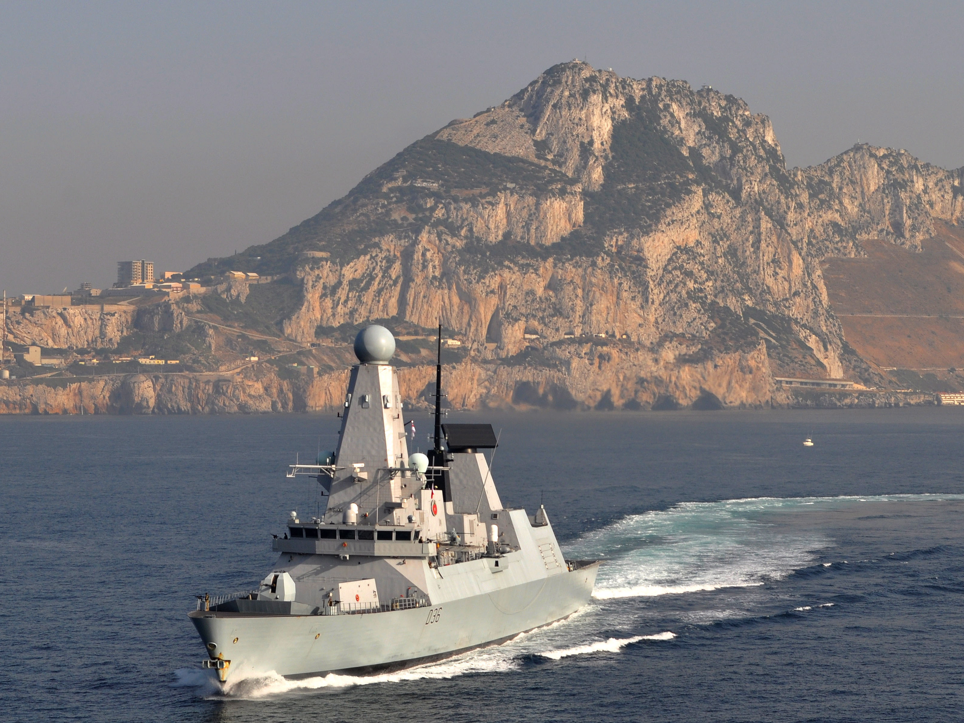 HMS Defender (D36) Photo Print - Off Gibraltar 2014 - Royal Navy Type ...