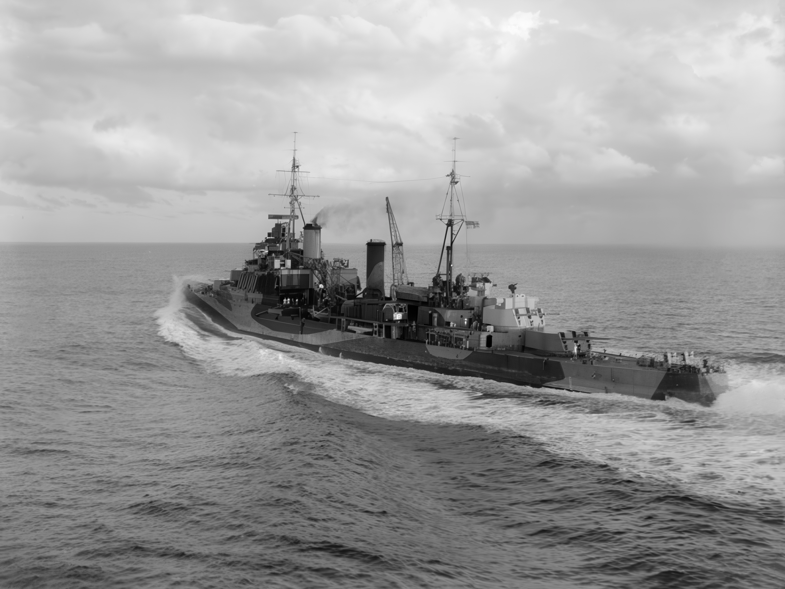 HMS Mauritius (80) - At sea 1942 - Royal Navy Fiji Class Light Cruiser ...