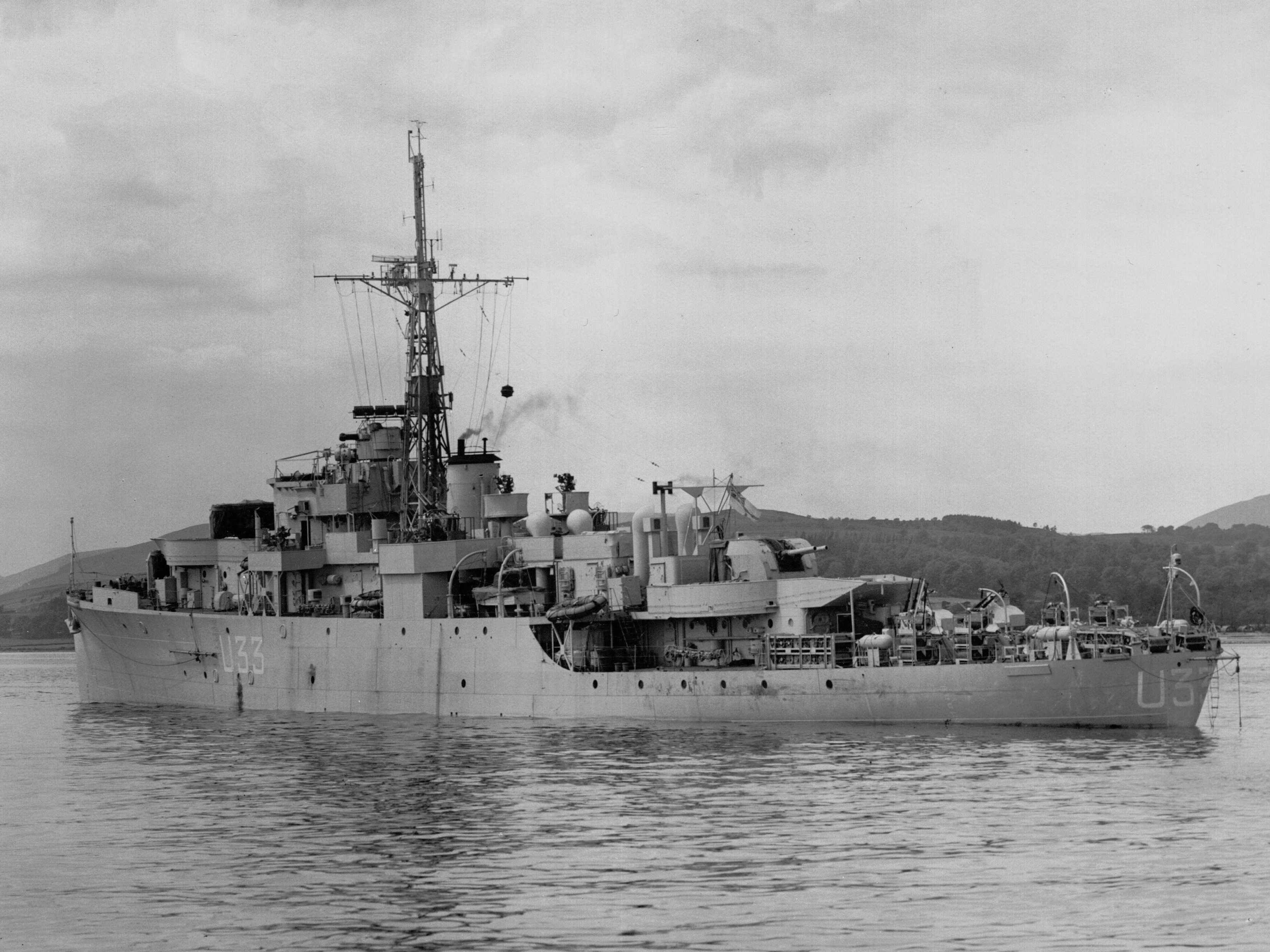 HMS Opossum (U33) Photo Print - Port Side View 1945 - Royal Navy Black ...