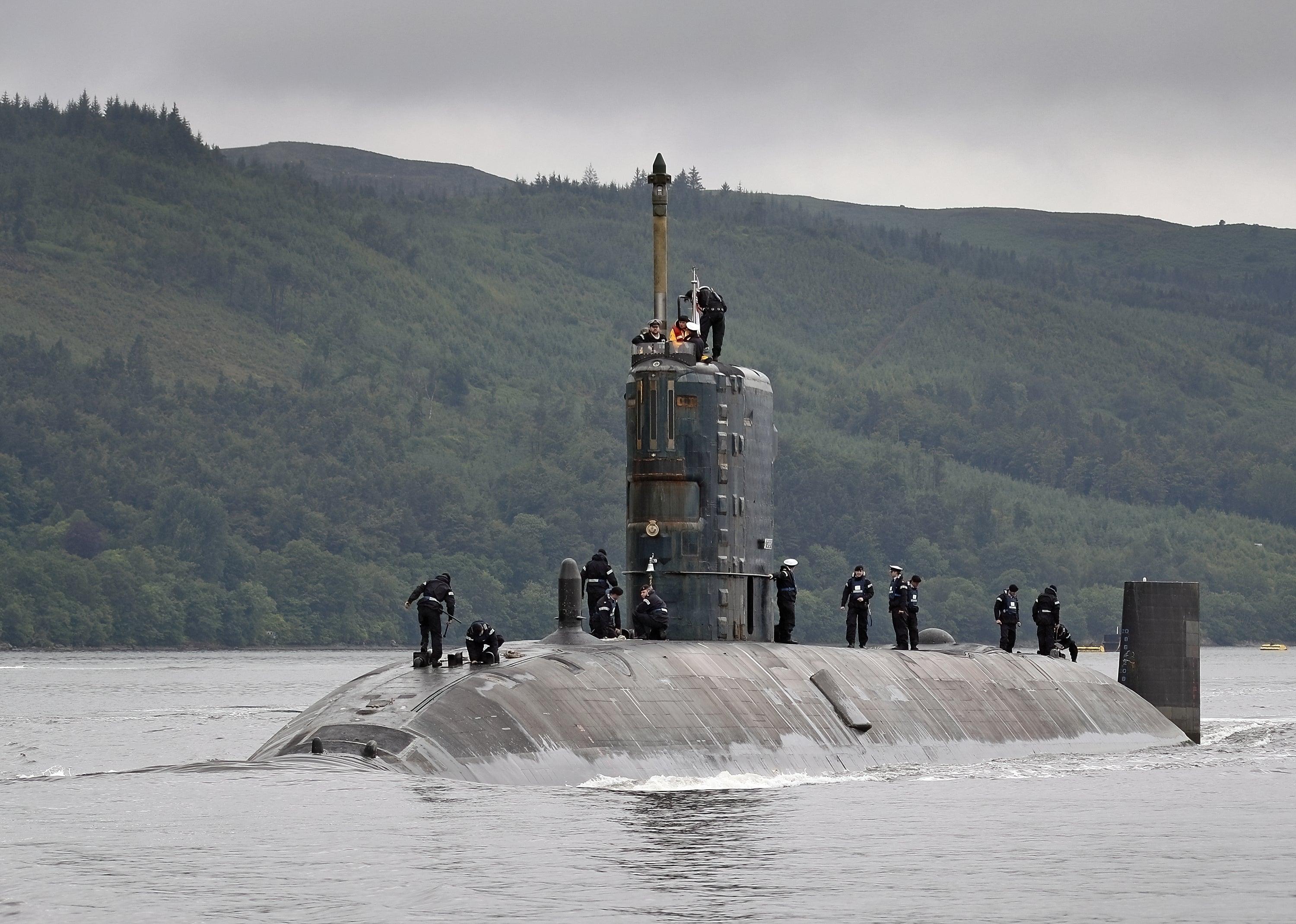 HMS Torbay (S90) Trafalgar Class Submarine Photo Print Entering Harbou ...