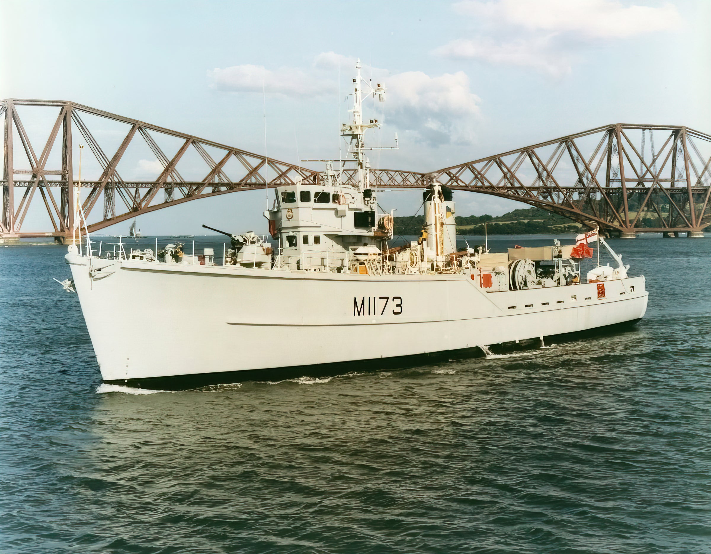 HMS Pollington (M1173) Photo Print - Firth of Forth - Royal Navy Ton C ...