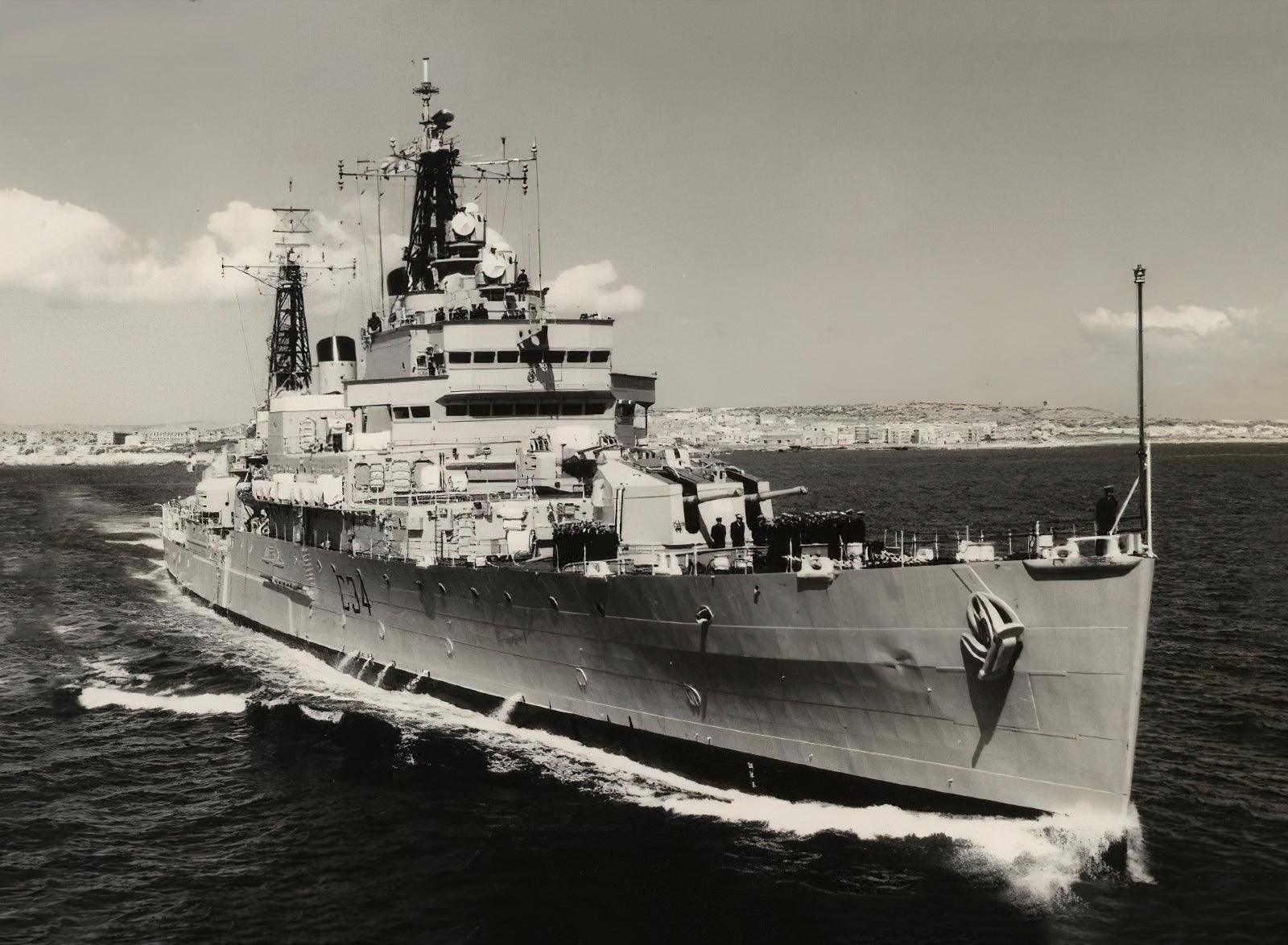 HMS Lion (C34) - Underway - Royal Navy Tiger Class Light Cruiser ...