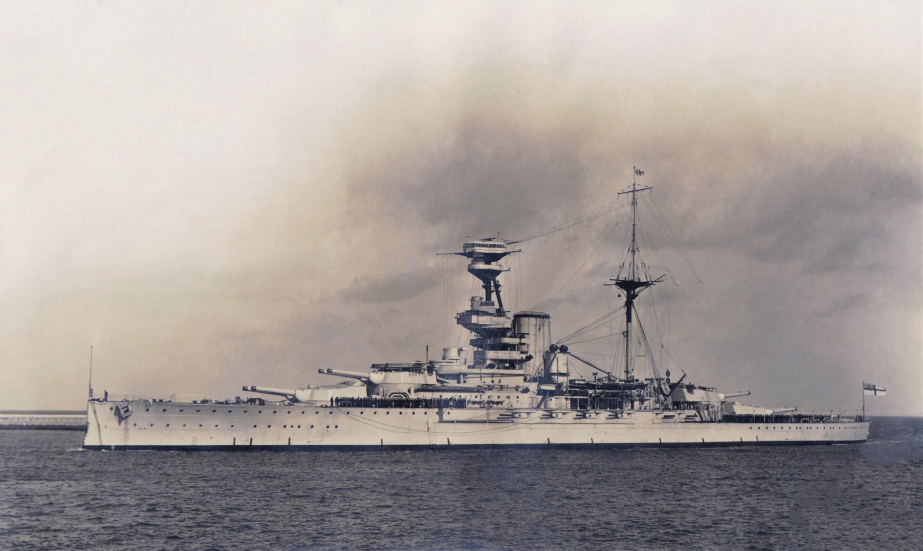 HMS Royal Oak (08) - Port Side - Royal Navy Revenge Class Battleship ...
