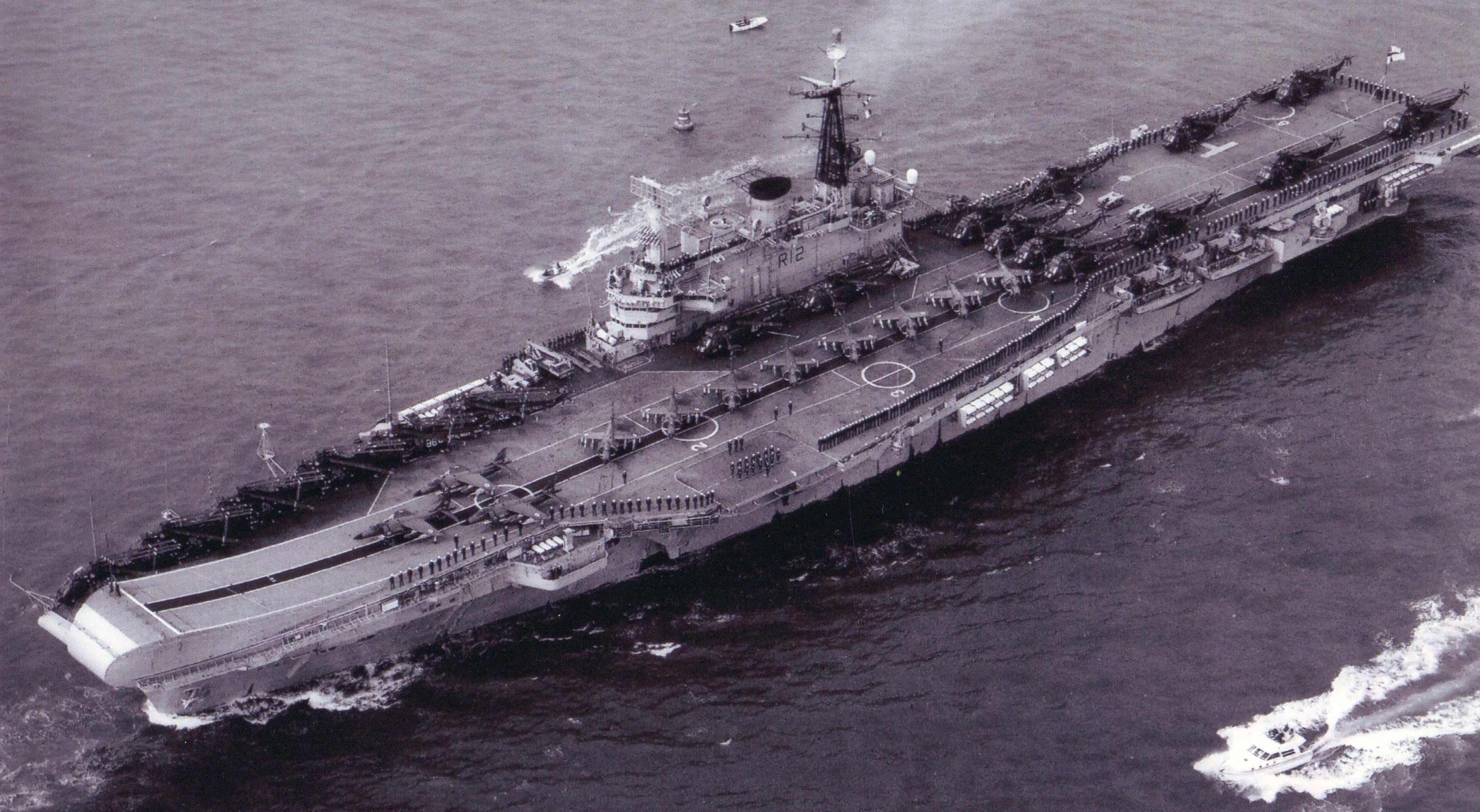 HMS Hermes (R12) Royal Navy Centaur Class Aircraft Carrier Full Flight ...