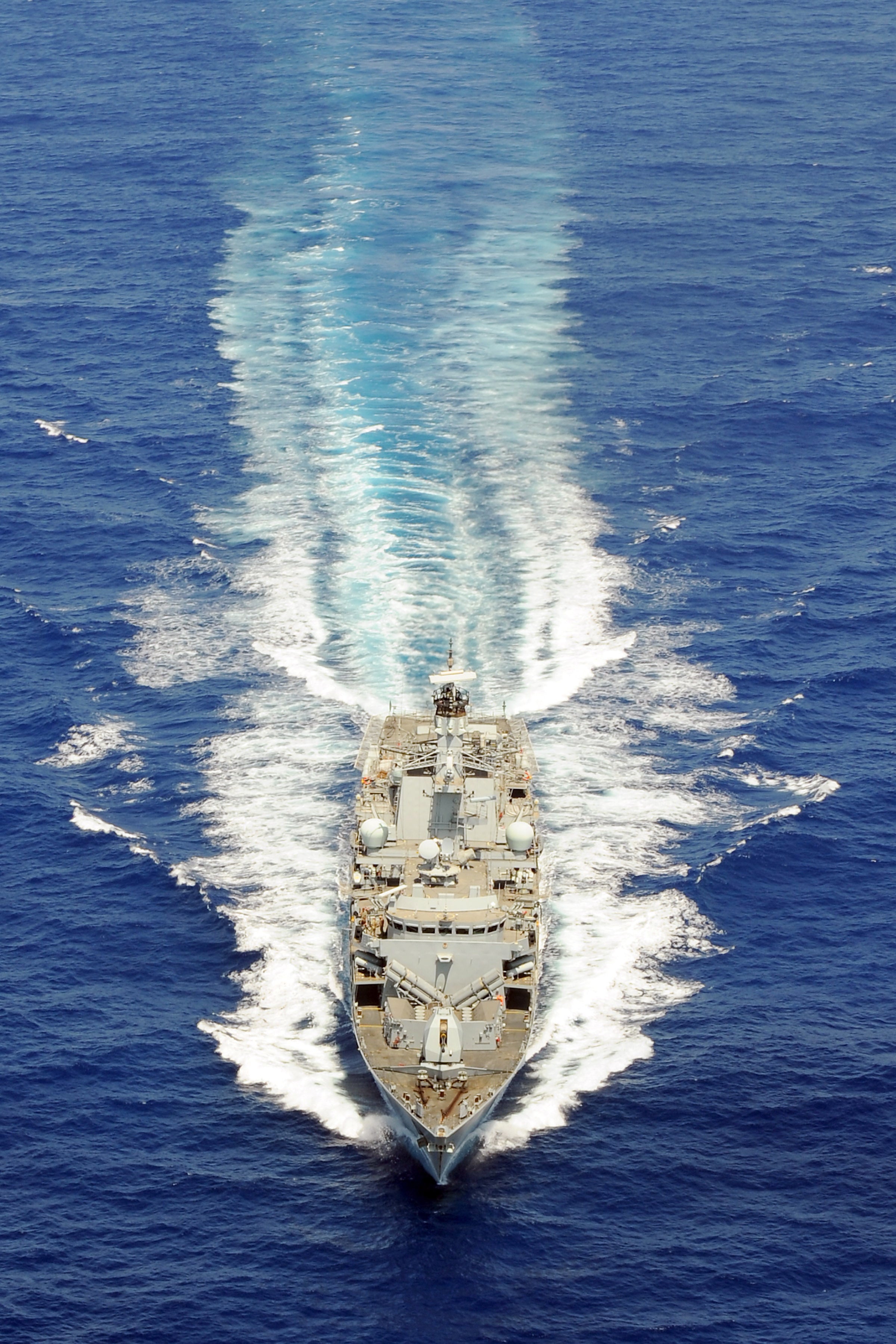HMS Sutherland (F81) - Bow View at Sea - Royal Navy Type 23 Frigate ...