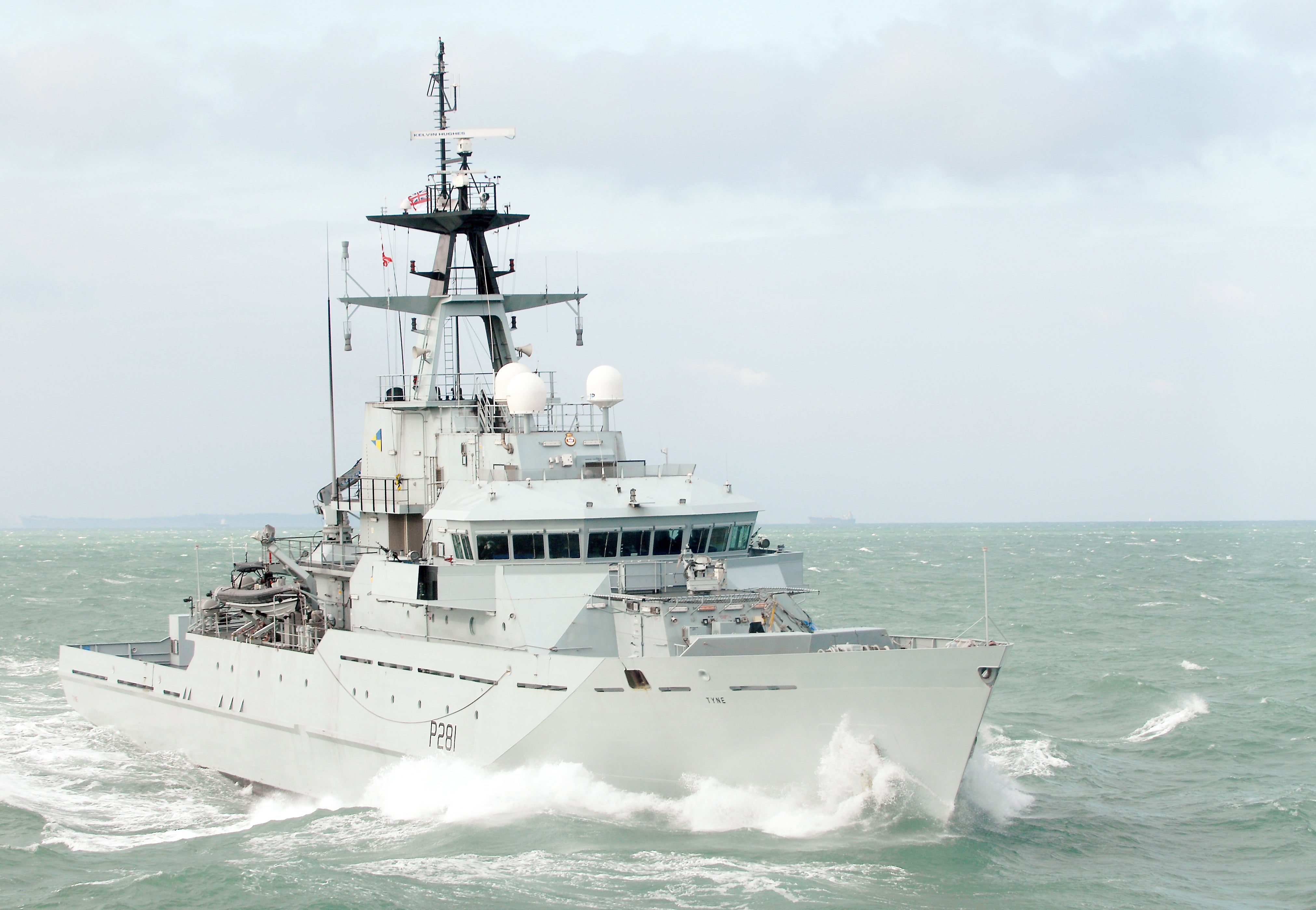 HMS Tyne P281 | Photo Print | Framed Print | River Class | Patrol Vess ...