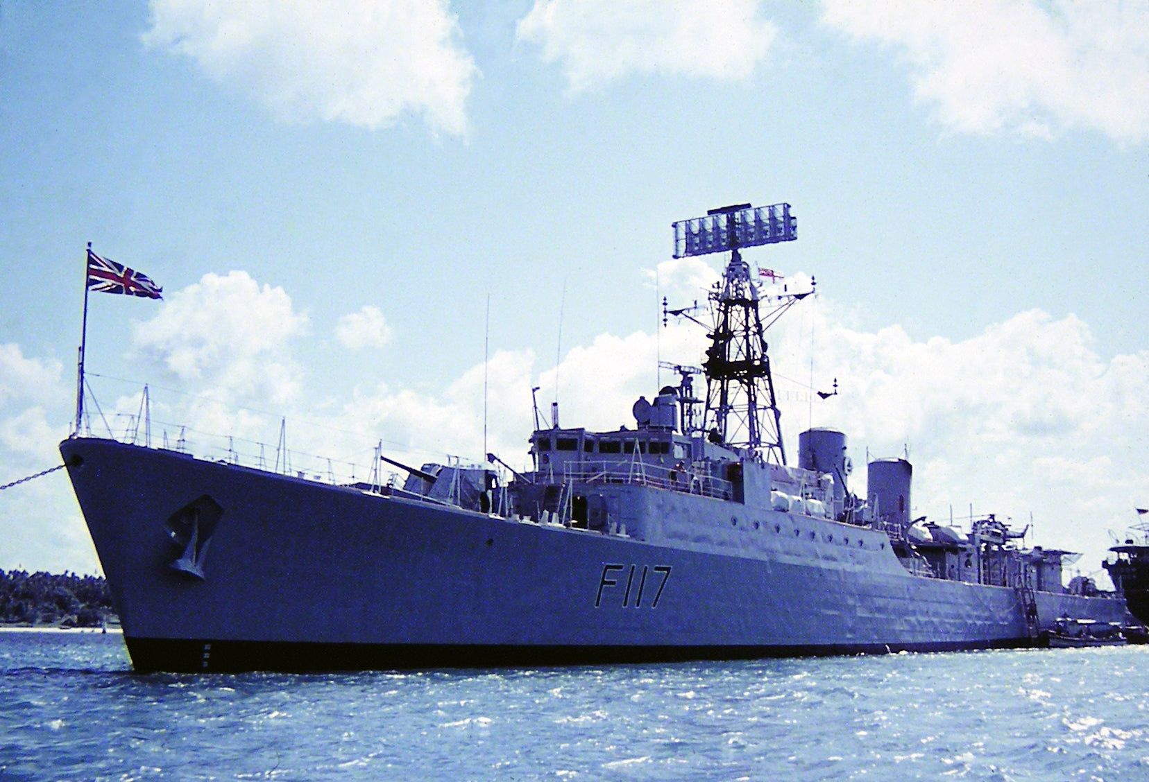 HMS Ashanti (F117) - At A Buoy - Royal Navy Tribal Class Frigate Photo ...
