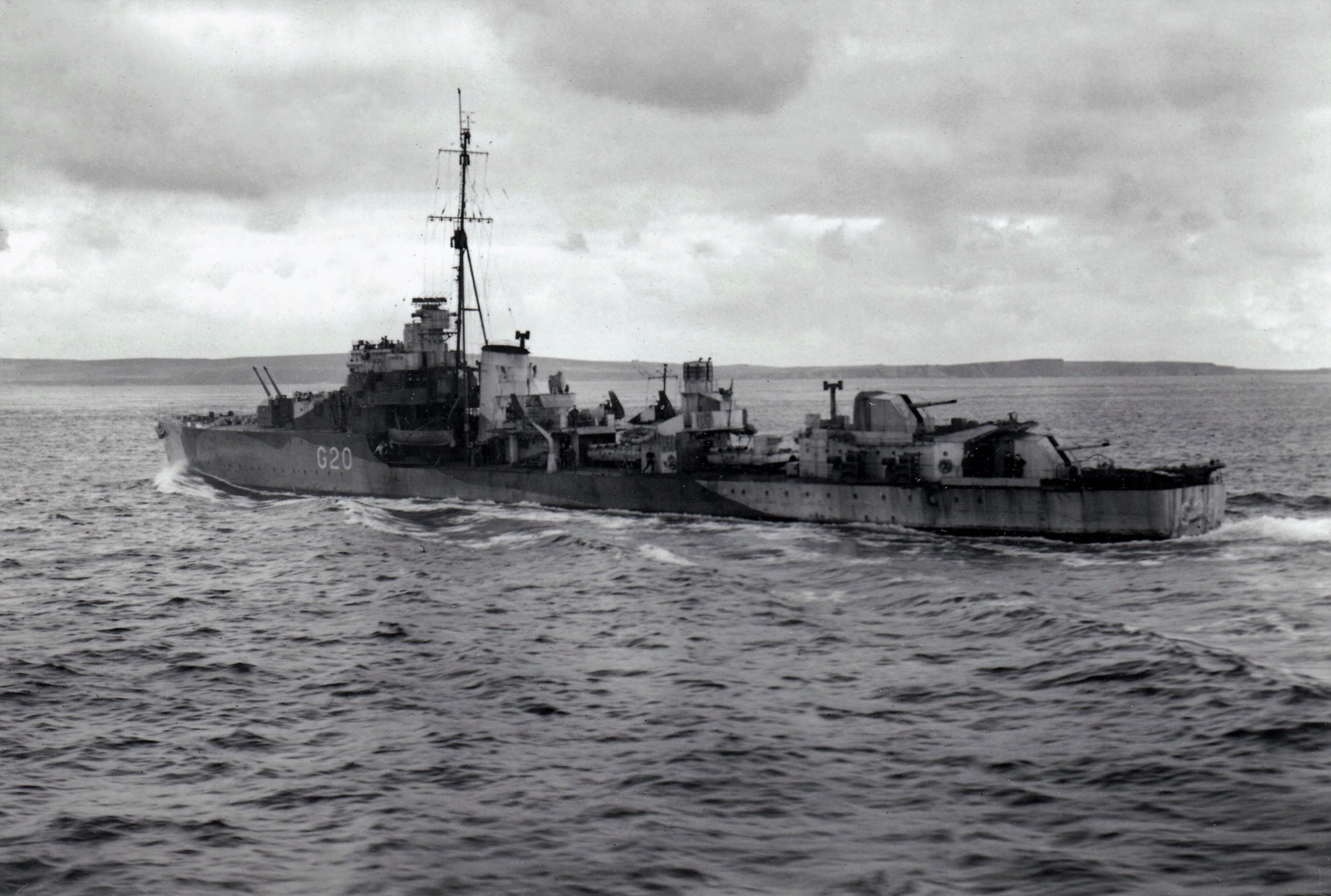 HMS Savage (D27) (G20) Photo Print - At Sea - Royal Navy S Class Destr ...