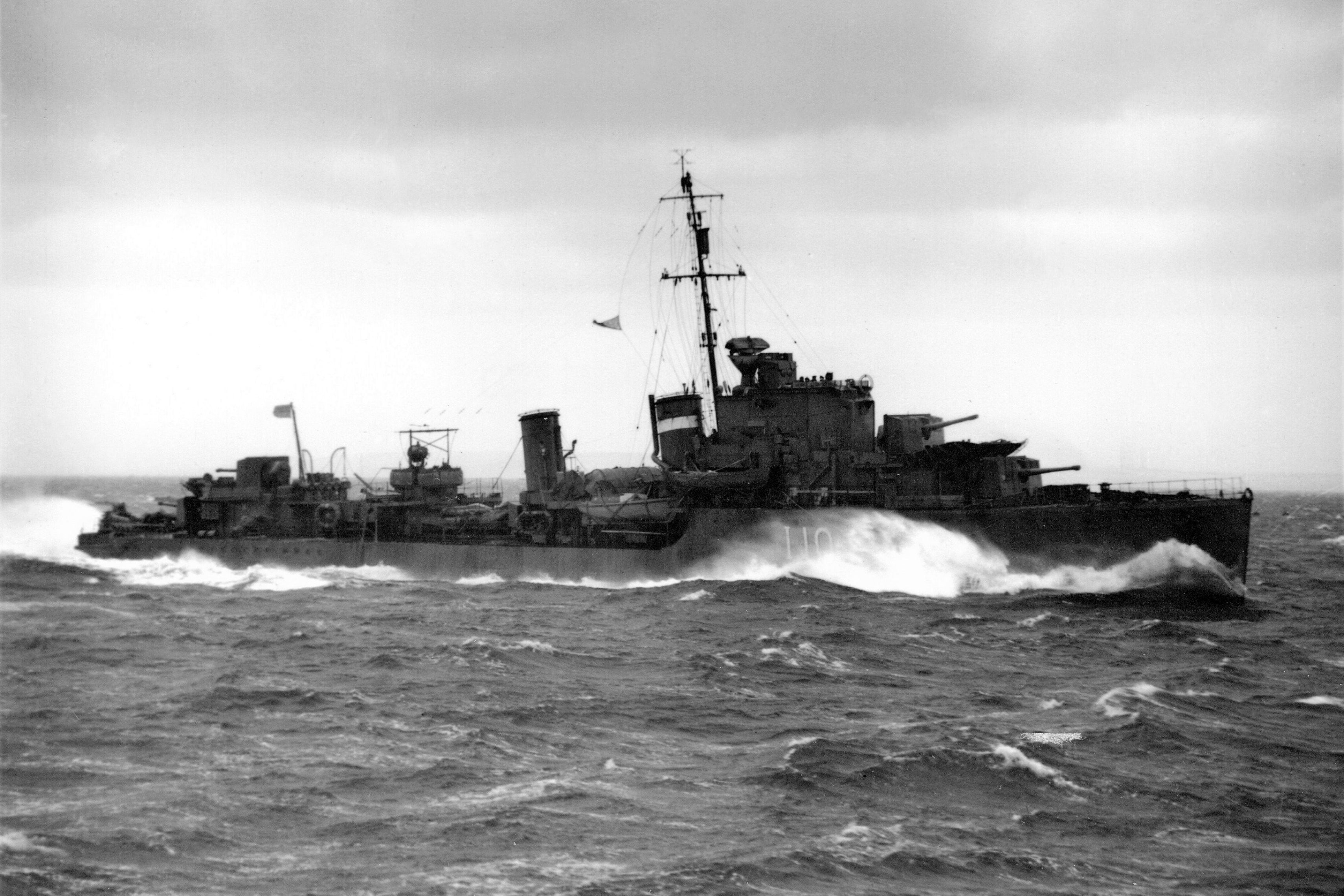 HMS Intrepid (D10) Photo Print - Starboard View - Royal Navy I Class D ...