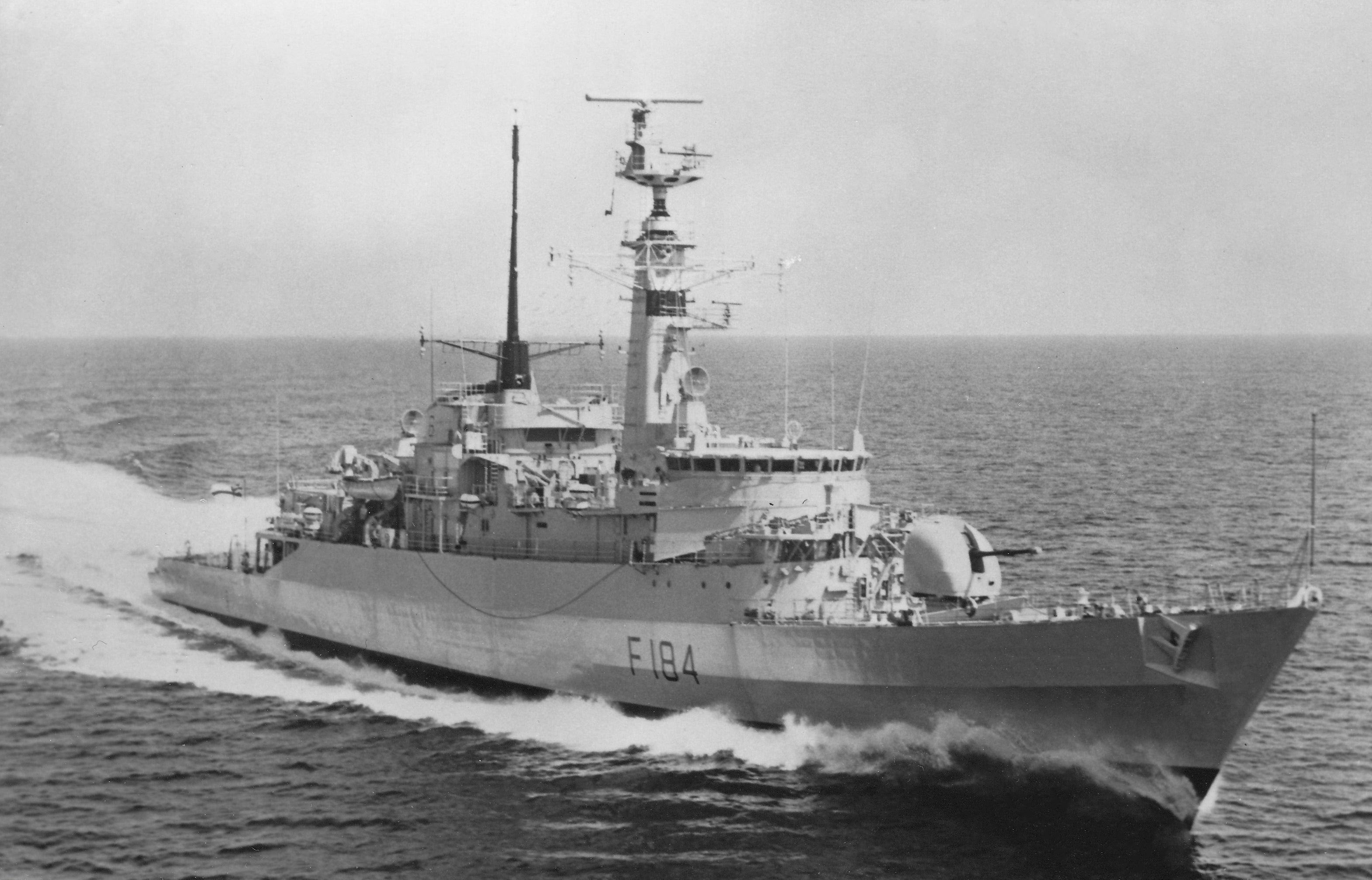 HMS Ardent (F184) Photo Print - Underway - Royal Navy Type 21 Frigate ...