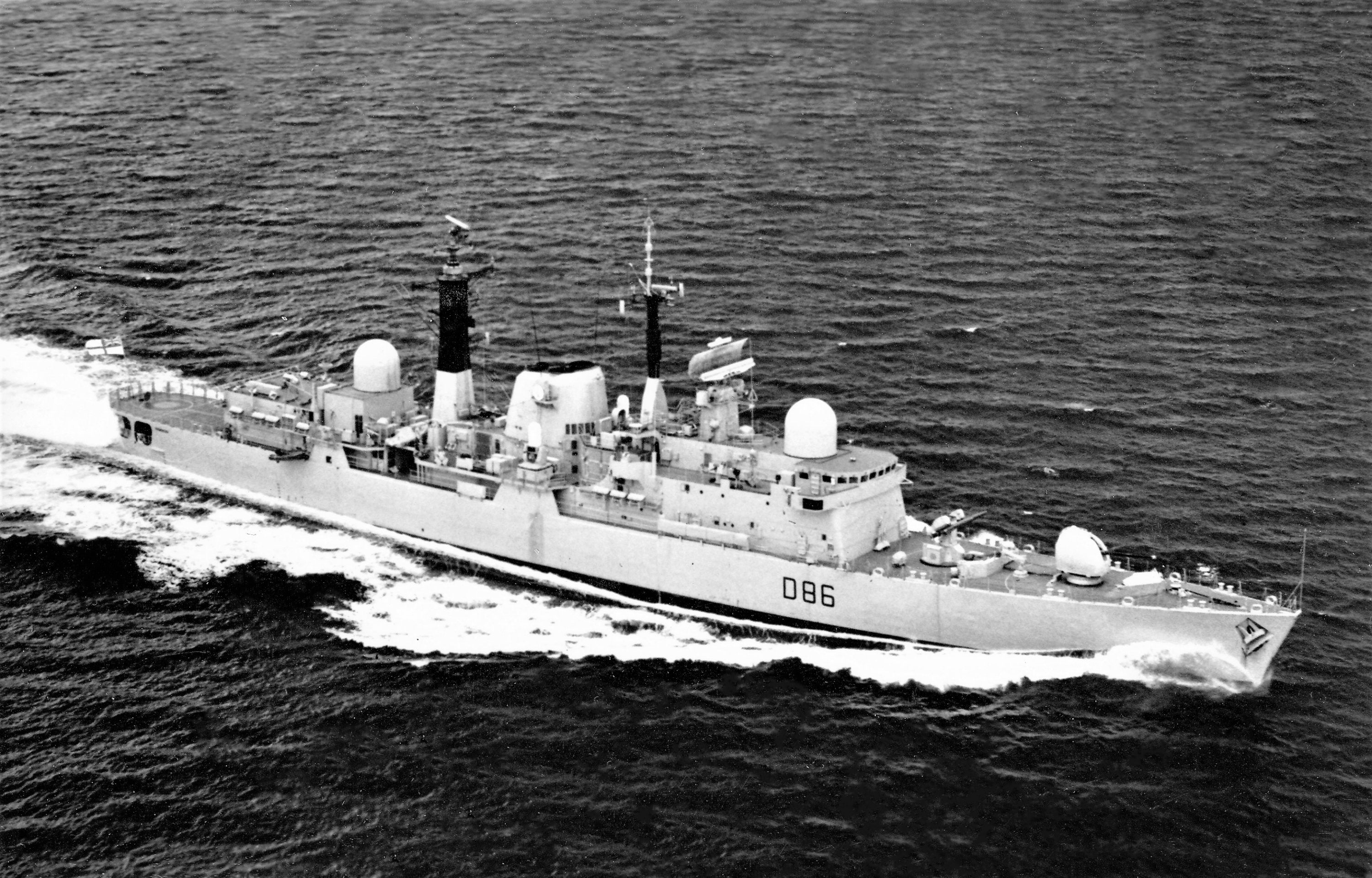 HMS Birmingham (D86) Photo Print - At Speed - Royal Navy Type 42 destr ...