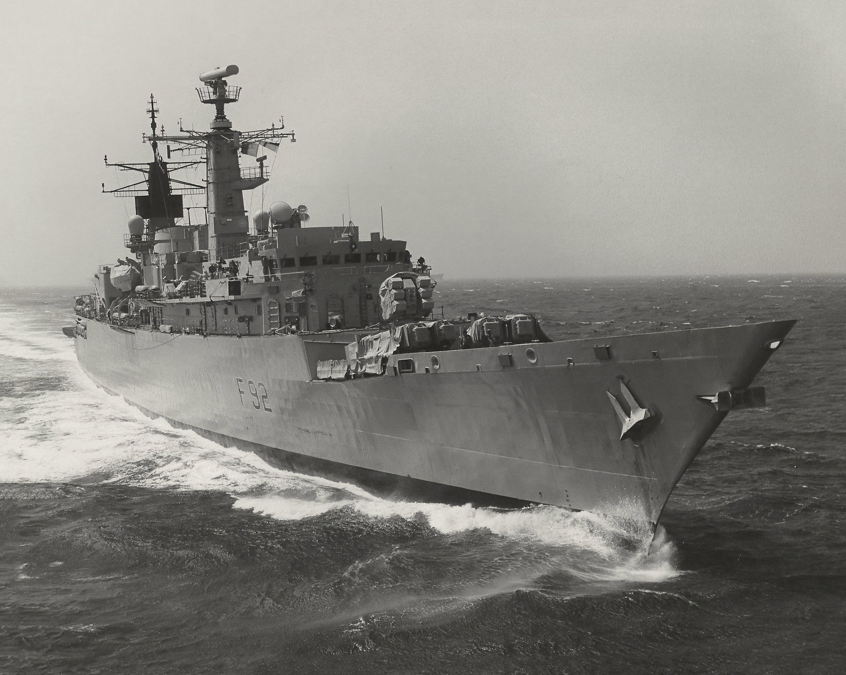 HMS Boxer (F92) Photo Print - In Black and White - Royal Navy Type 22 ...