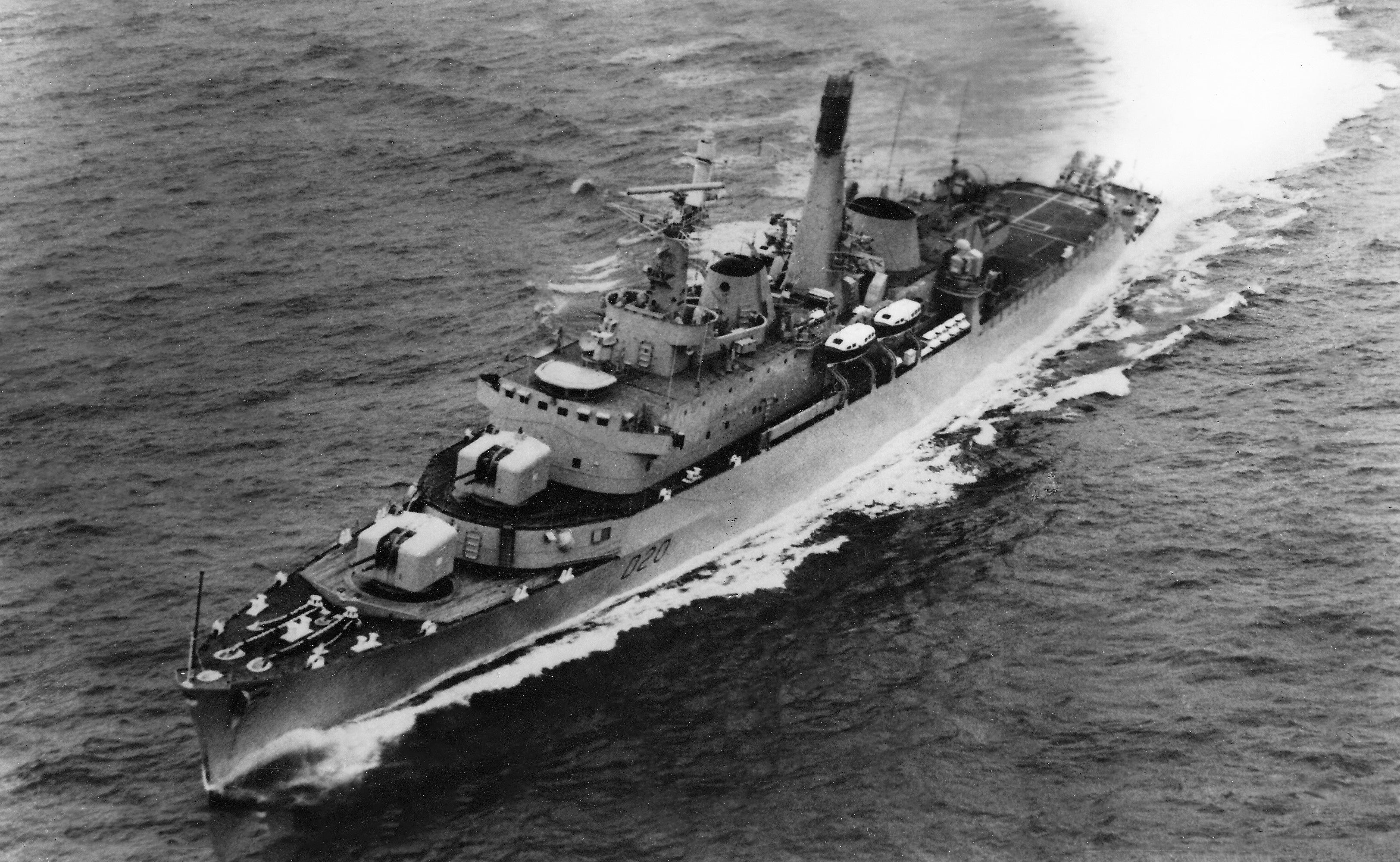 HMS Fife (D20) Photo Print - High port Bow View - Royal Navy County Cl ...