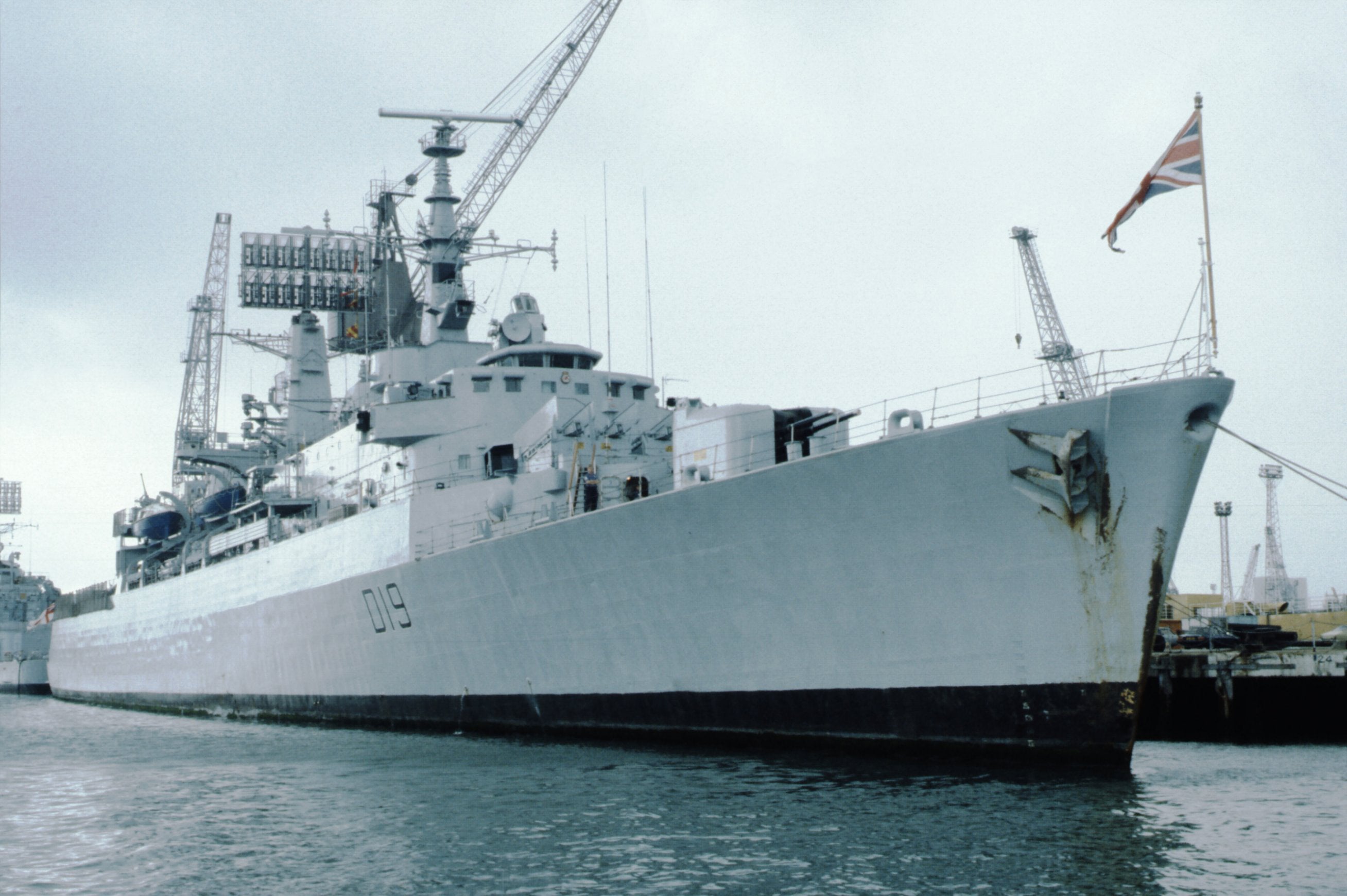 HMS Glamorgan (D19) - Alongside - Royal Navy County Class Destroyer ...