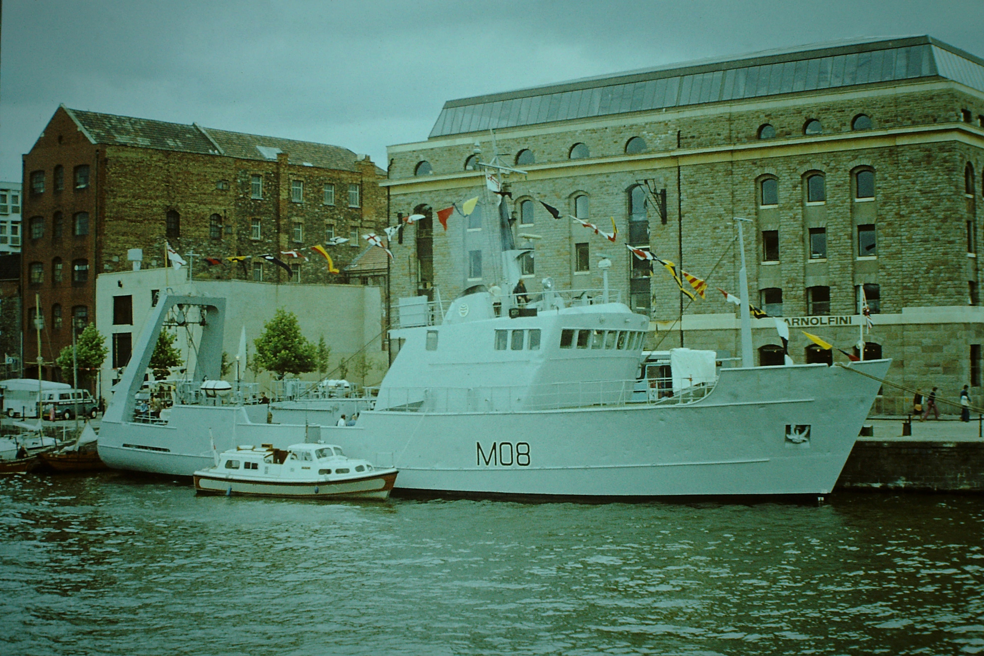 HMS Venturer (M08) Photo Print - Alongside - Royal Navy Converted Mine ...