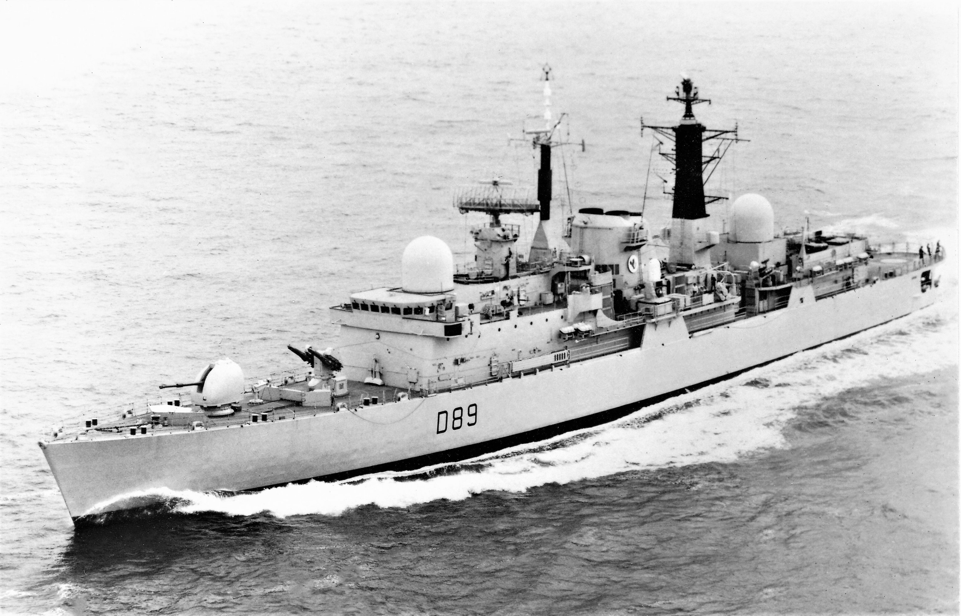 HMS Exeter (D89) - Black and White - Royal Navy Type 42 Destroyer Photo ...