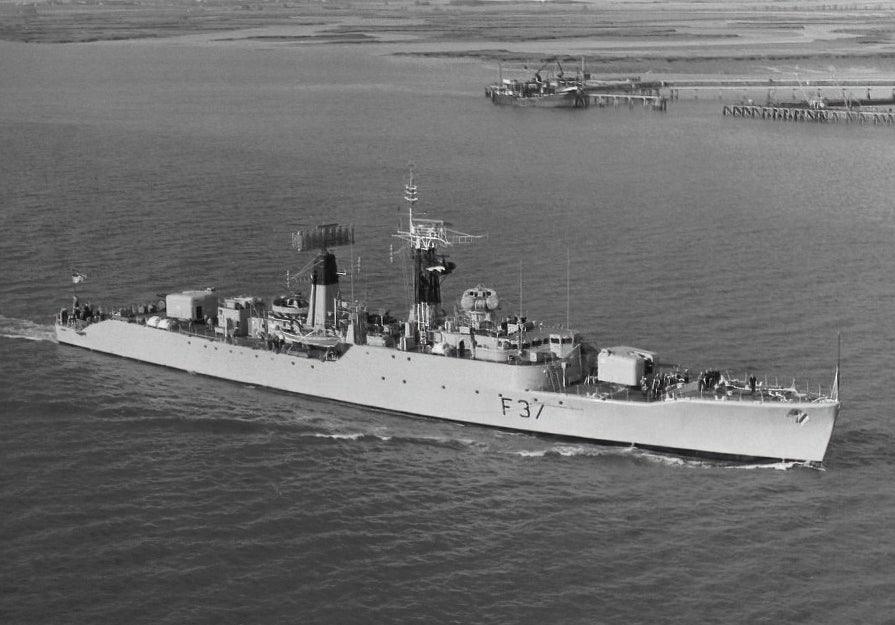 HMS Jaguar (F37) - High Starboard View - Royal Navy Leopard Class ...