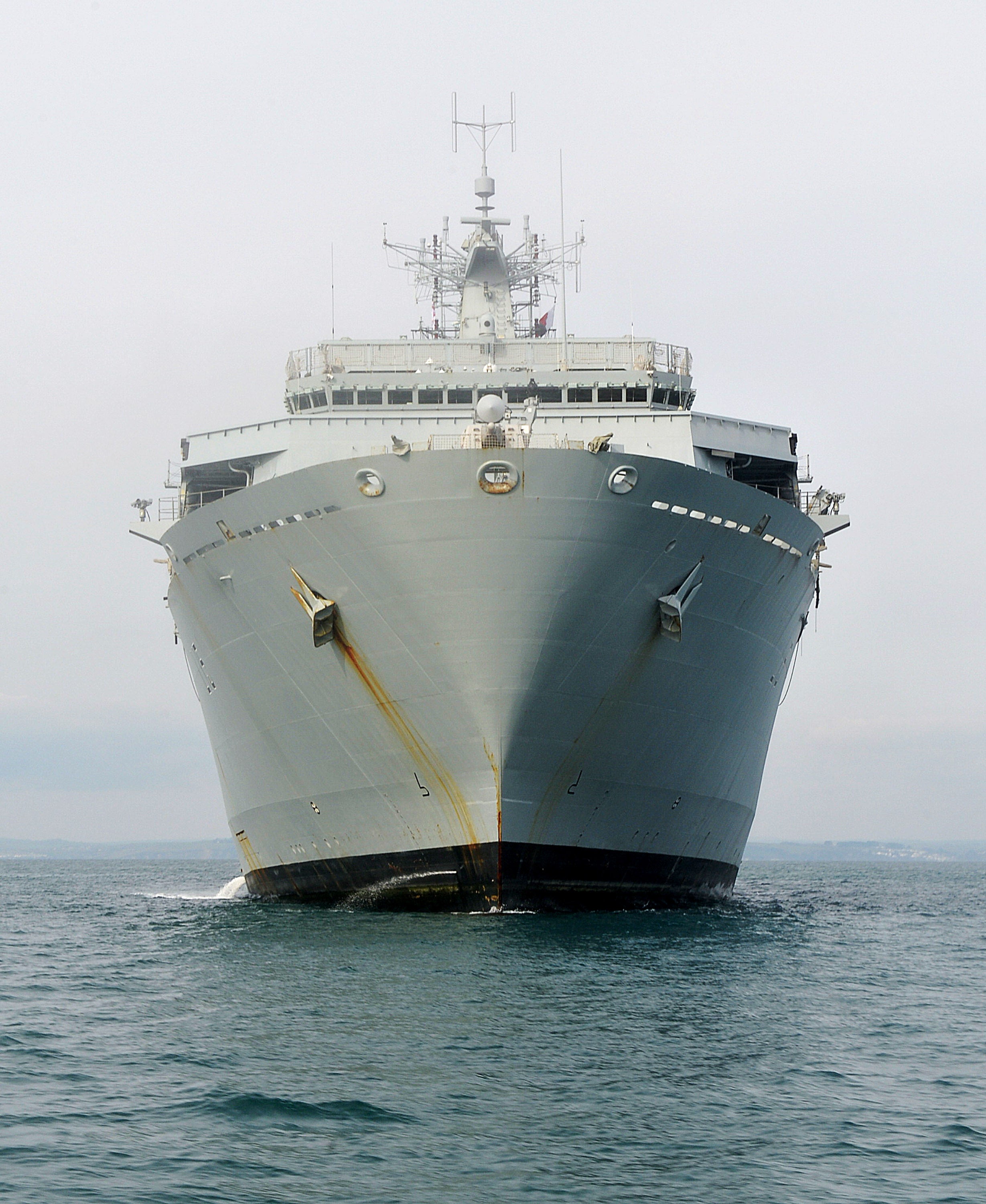 HMS Bulwark (L15) Photo Print - Bow View - Royal Navy Albion Class Amp ...
