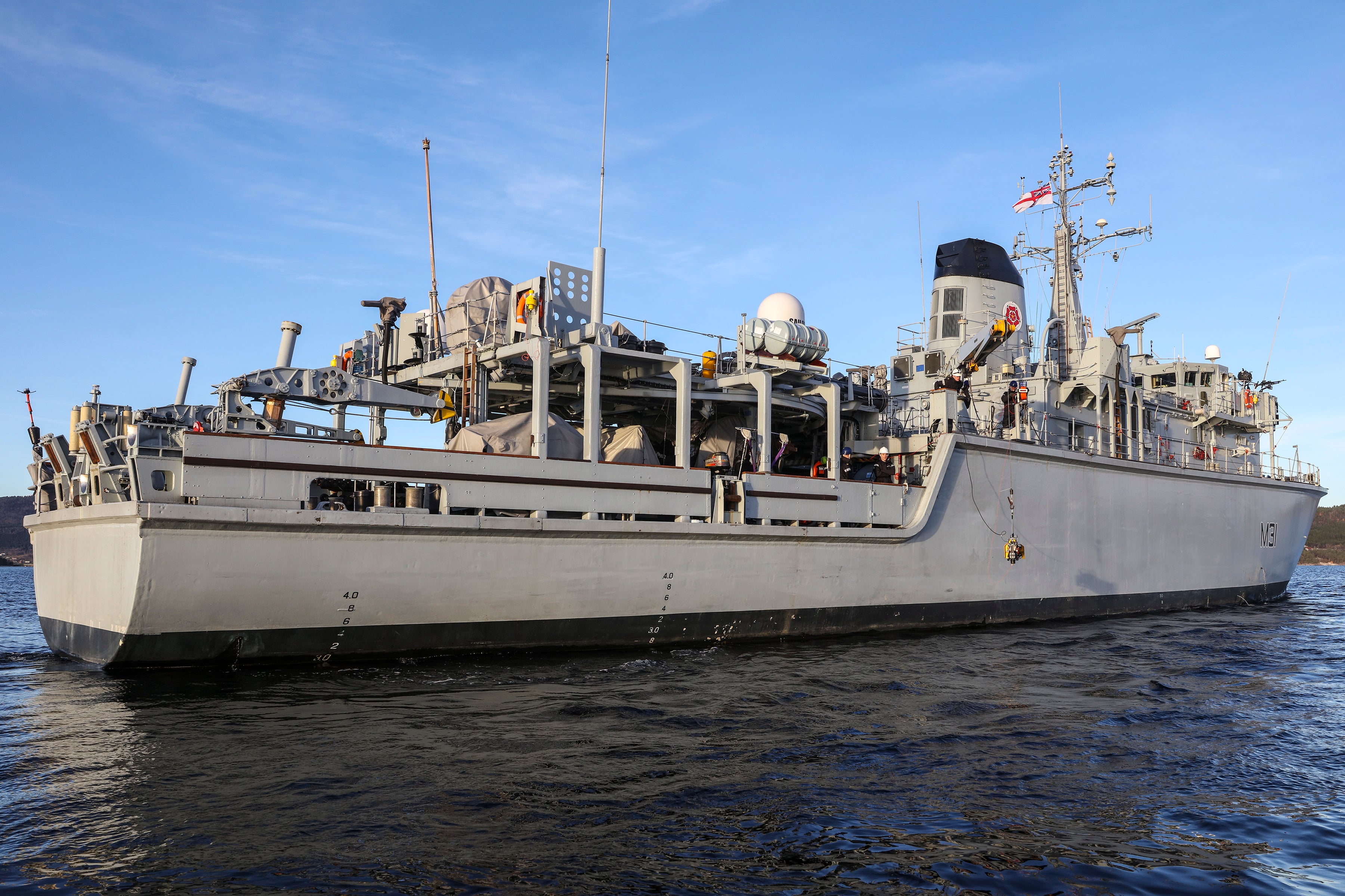 HMS Cattistock (M31) Royal Navy Hunt Class MineHunter Starboard Quarte ...